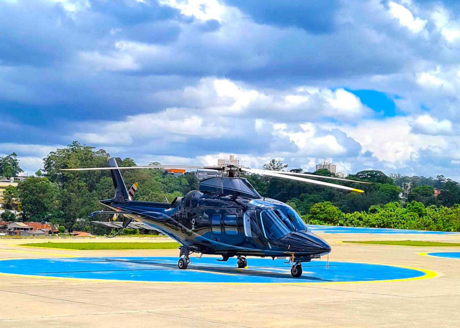Helicóptero Praia de Jurerê Florianópolis - Embarque Floripa